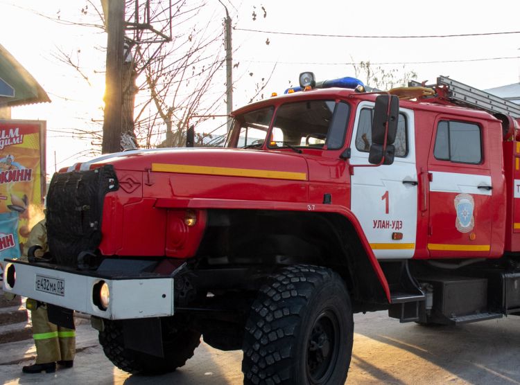 В Улан-Удэ пожилой мужчина сгорел в строительном вагончике